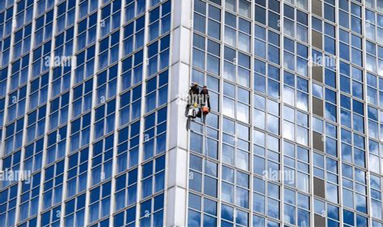 The Ultimate Guide To Skyscraper Window Cleaning: Safety, Techniques ...
